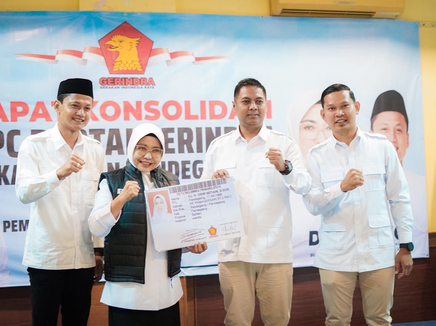 Raden Dewi Setiani Resmi Jadi Kader Partai Gerindra, Diminta Berjuang Sampai Titik Darah ...